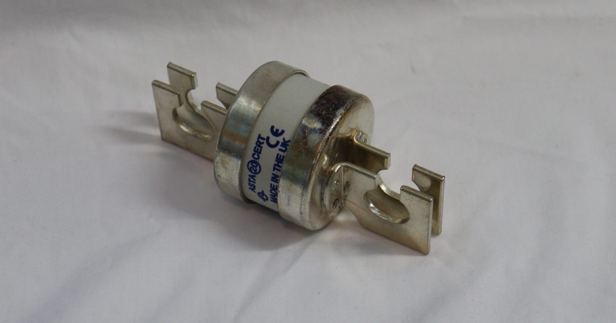 Enerven Material Sales | FUSE,630A,440V,HRC,SLOTTED, ' 'J' TYPE