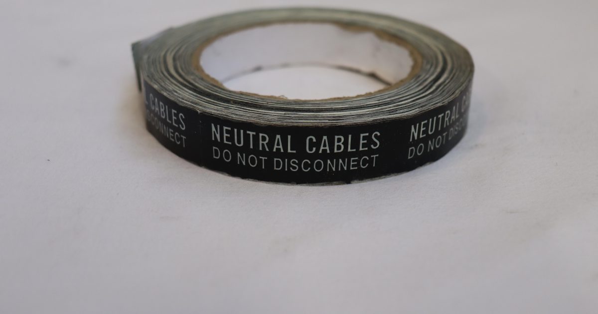 Enerven Material Sales | STICKER,NEUTRAL CABLES DO NOT DISCONNECT
